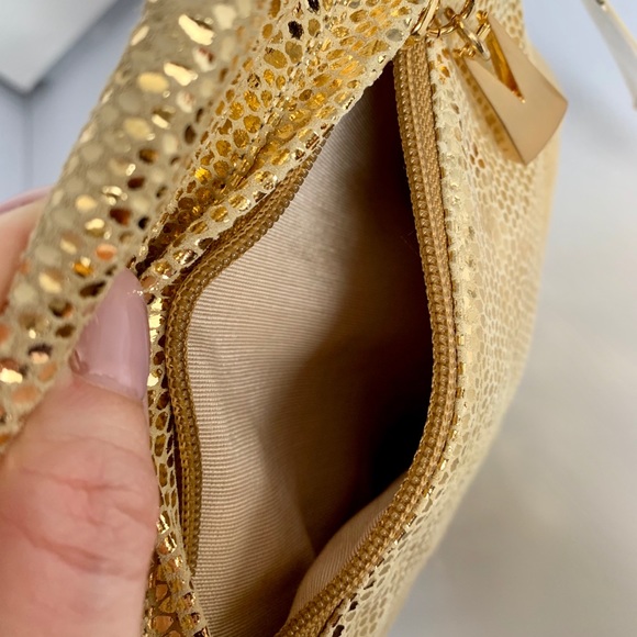 Liza Ganz New York | Bags | Vintage Liza Ganz Metallic Gold Flap ...